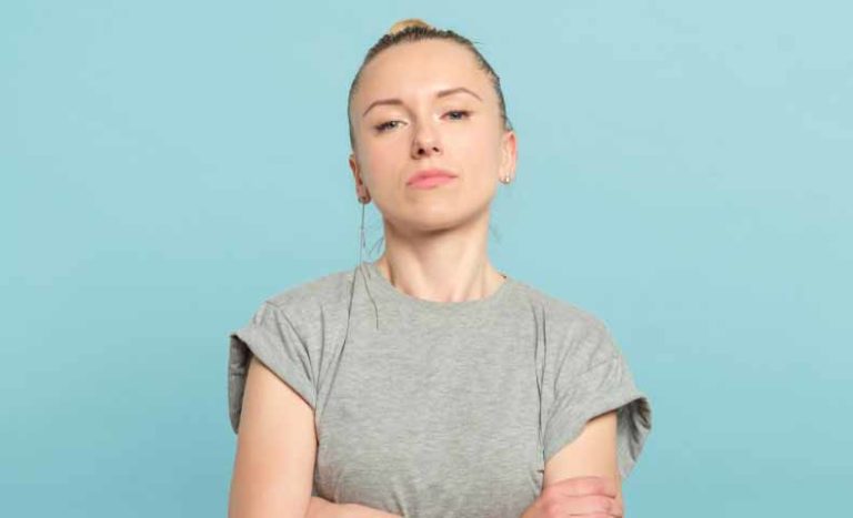 defy / defiance / defiant / defiantlyの意味と使い方 | ネイティブと英語について話したこと