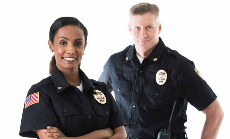 official / officials / officerの意味の違い | ネイティブと英語について話したこと