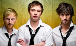 idol（アイドル）の意味と使い方、idleとの違い | ネイティブと英語について話したこと