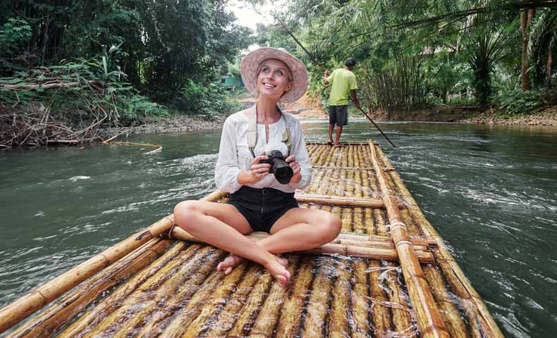 rafting（ラフティング）とraft（いかだ）の意味と使い方 | ネイティブと英語について話したこと